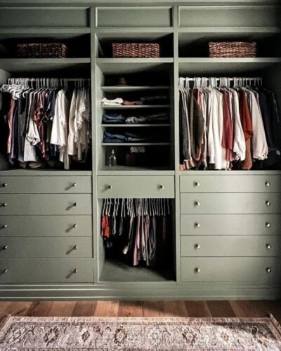 32 Ikea Pax Hacks That Secretly Revolutionize Any Room - The Great Hack ...