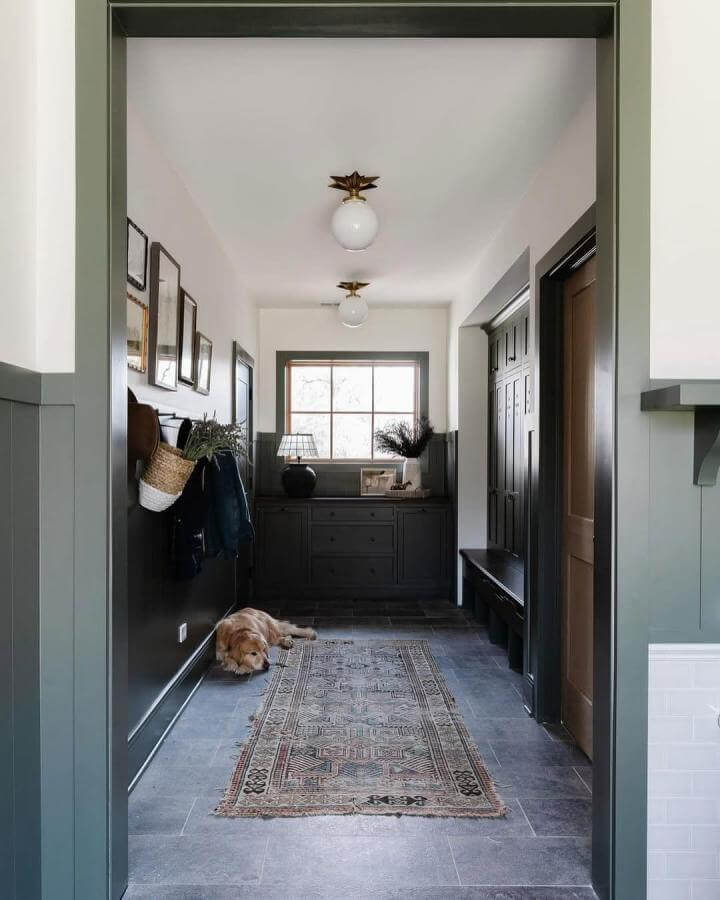 20 Mudroom Flooring Ideas That Handle Daily Chaos Beautifully - The ...